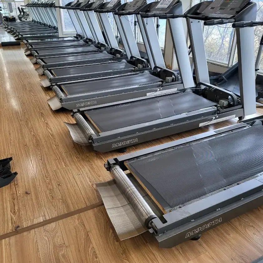 Changing a treadmill belt #런닝머신벨트교환,#벨트교환,#런닝머신수리,#운동기구수리,#헬스기구수리 on ...