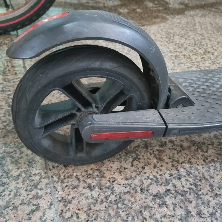 NINEBOT Electric Kickboard/Electric Wheel 나인봇,es2,킥보드,부품 on Bunjang ...