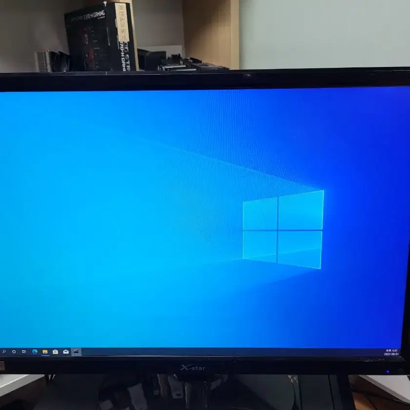 Monitor 24인치모니터,led모니터 on Bunjang with safe global shipping.