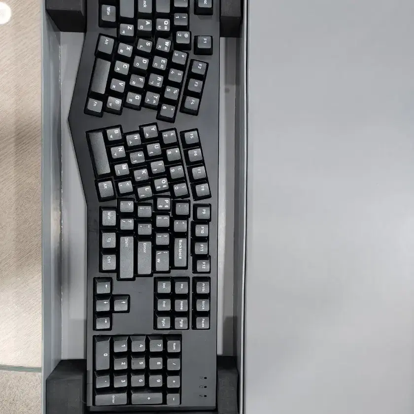 Cox CA106 Full Alu Ergonomic Keyboard (Yellow) on Bunjang Global Site.