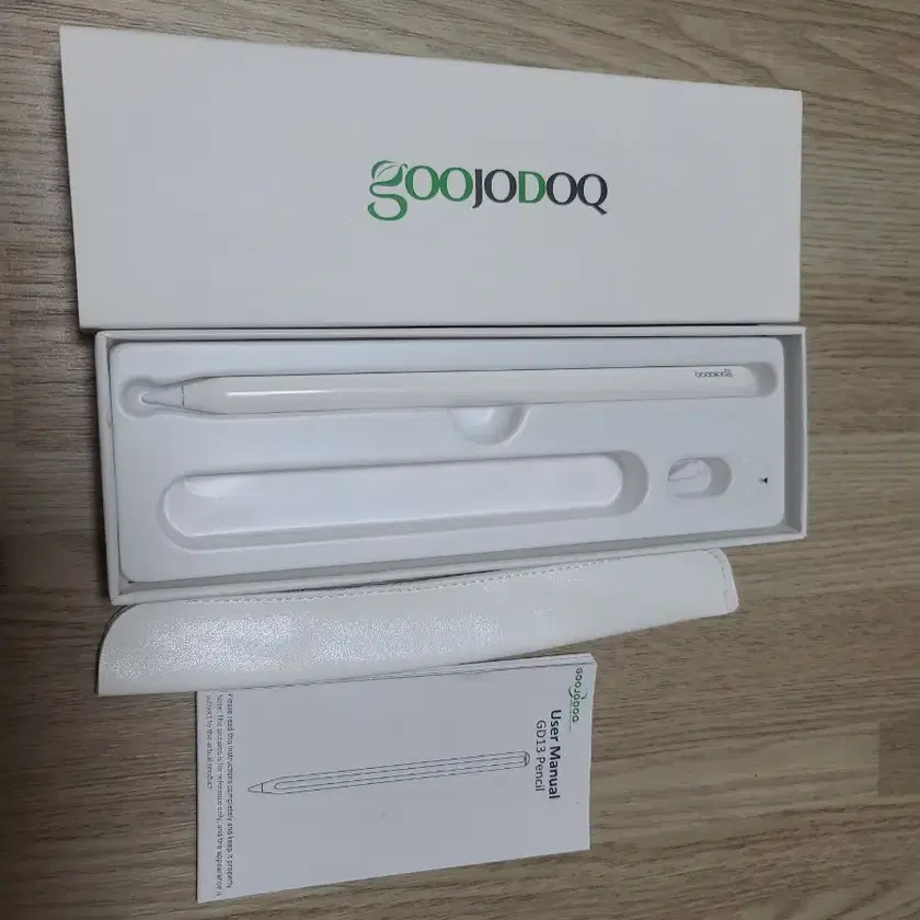 Cables/Chargers/Peripheral Devices 짭플펜슬,구조독,13세대 on Bunjang Global Site.