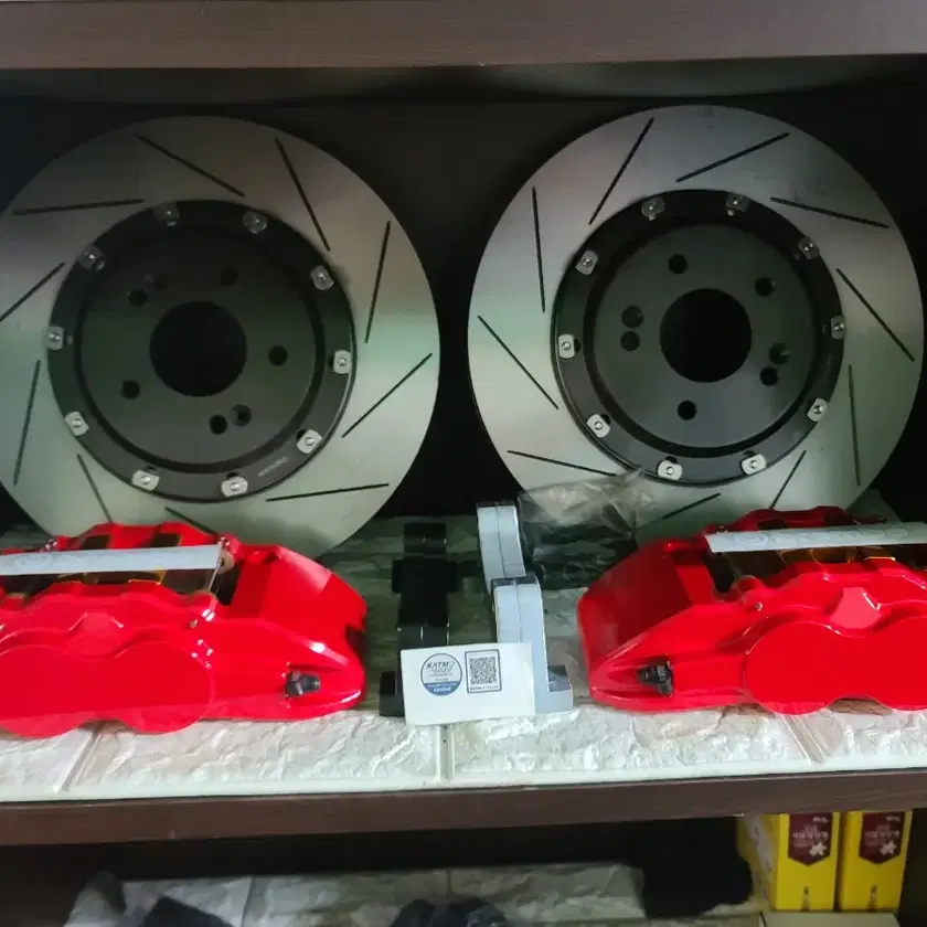 Vehicle/Tuning Supplies HSD,4p캘리퍼,브레이크,355mm,경량디스크 on Bunjang Global Site.