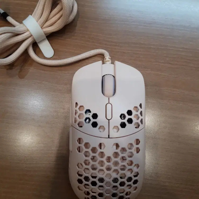 Gaming Mouse HK MIRA M Ultra-lightweight Paracord Mouse #hk,#mira,#지슈라 ...