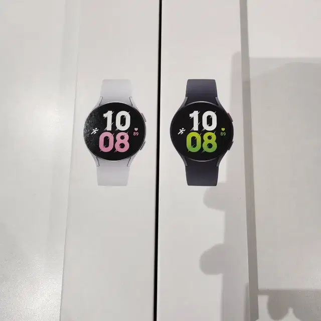 GALAXY Smartwatch/Bands #워치5,#셀룰러,#미개봉,#즉시개통가능,#자급제 on Bunjang Global Site.