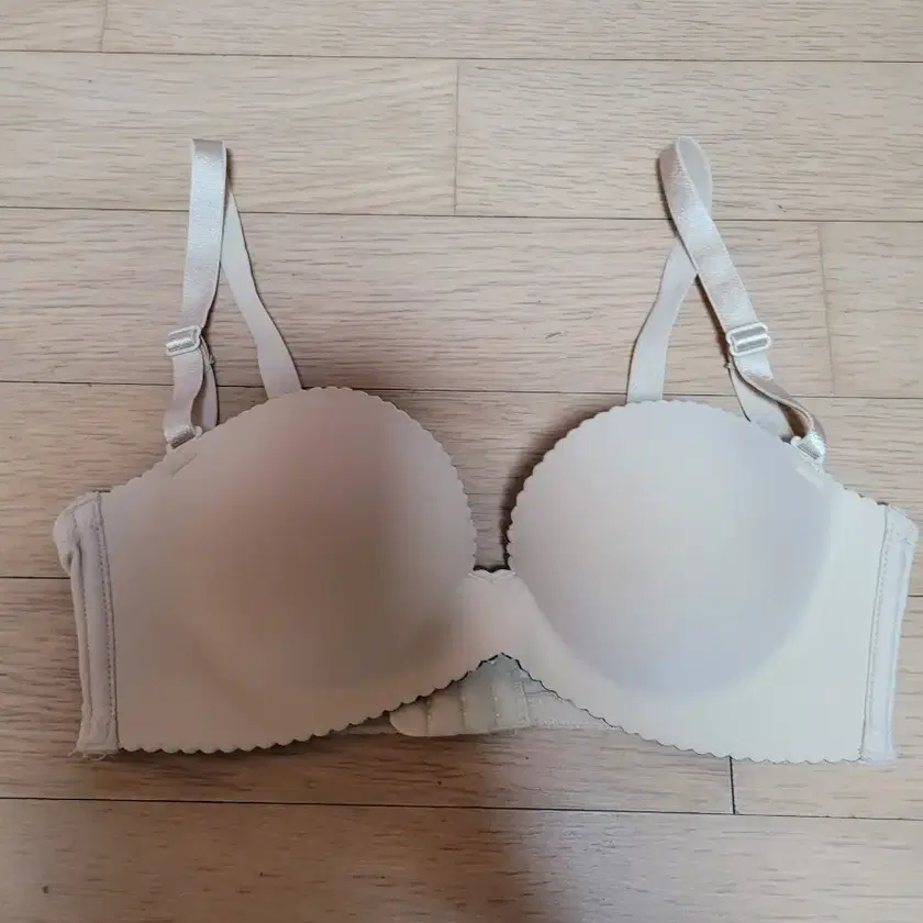 (New) Emilef Chomori Half Cup 2/1 Cup Vahn Cup Bra 3-Tier Hook Pink ...