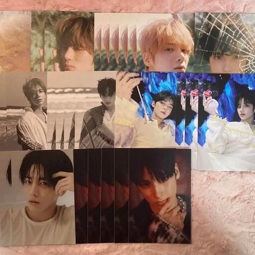 TOMORROW X TOGETHER | 투모로우바이투게더 Postcard jibi jibi taehyun txt txt gbgb ...
