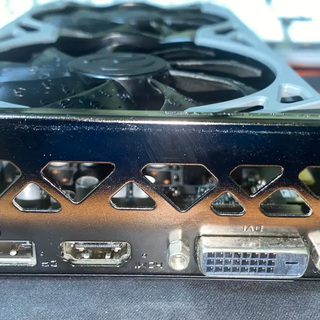 NVIDIA Memory/VGA GTX1660,그래픽카드,SUPER on Bunjang with safe global shipping.