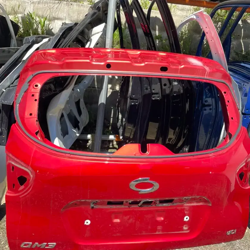 Car Part qm3부품,qm3백도어,qm3트렁크,qm3중고부품,삼성qm3백도어 on Bunjang with safe ...