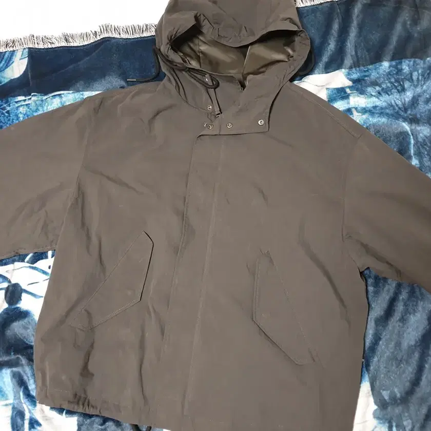 BESLOW Jacket 비슬로우,비슬로우자켓 on Bunjang Global Site.