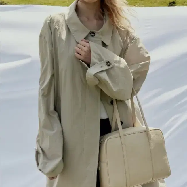 Ore 2021 Summer Milo Trench Coat #오어,#ore,#디자이너브랜드,#네이비카운티,#롱트렌치코트 on ...