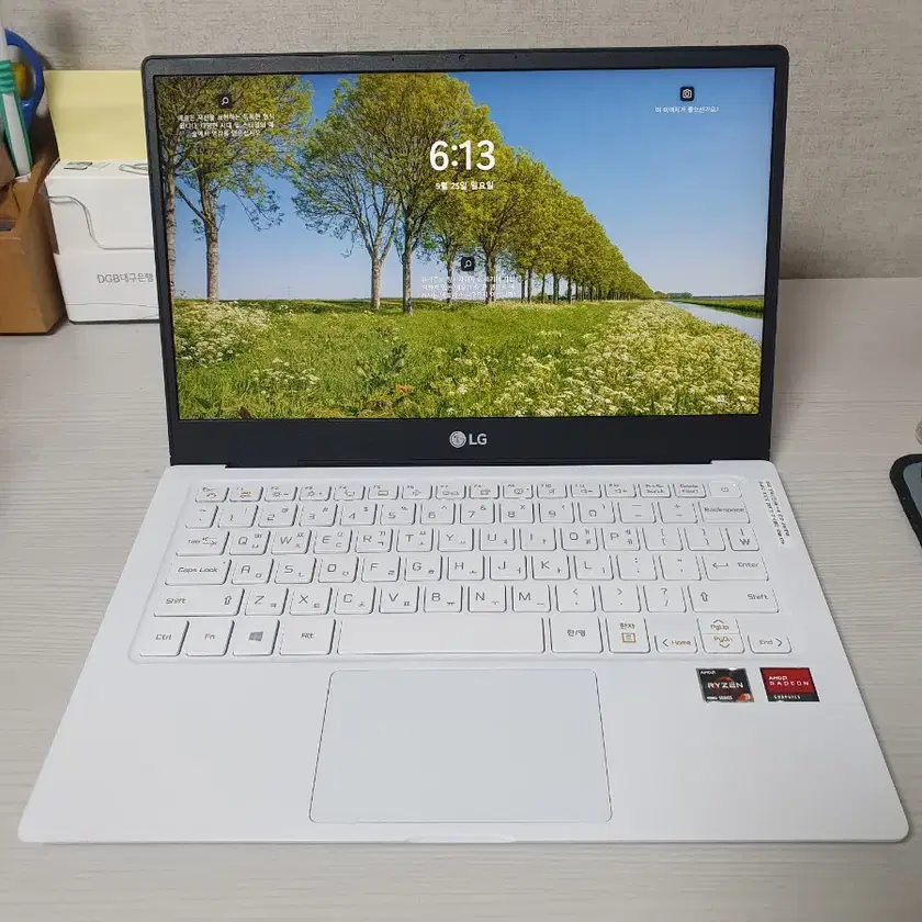 LG Laptop/Netbook LG,사무용,영상용,노트북 on Bunjang Global Site.