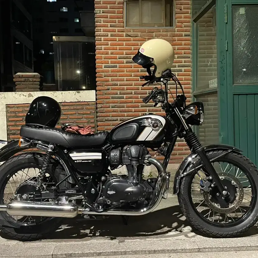 KAWASAKI | 가와사키 Kawasaki W800 special Edition for sale #가와사키,#w800,#가와사키w800,#w650,#클래식바이크 on ...