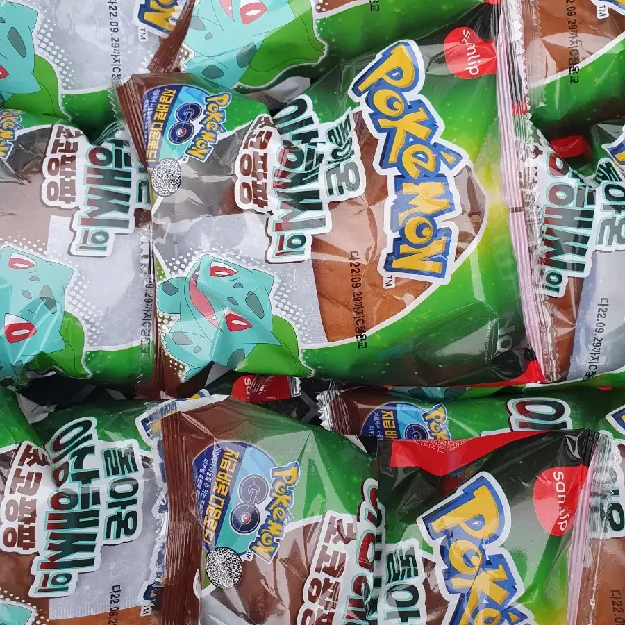 POKÉMON Snack 최하20개이상 on Bunjang Global Site.