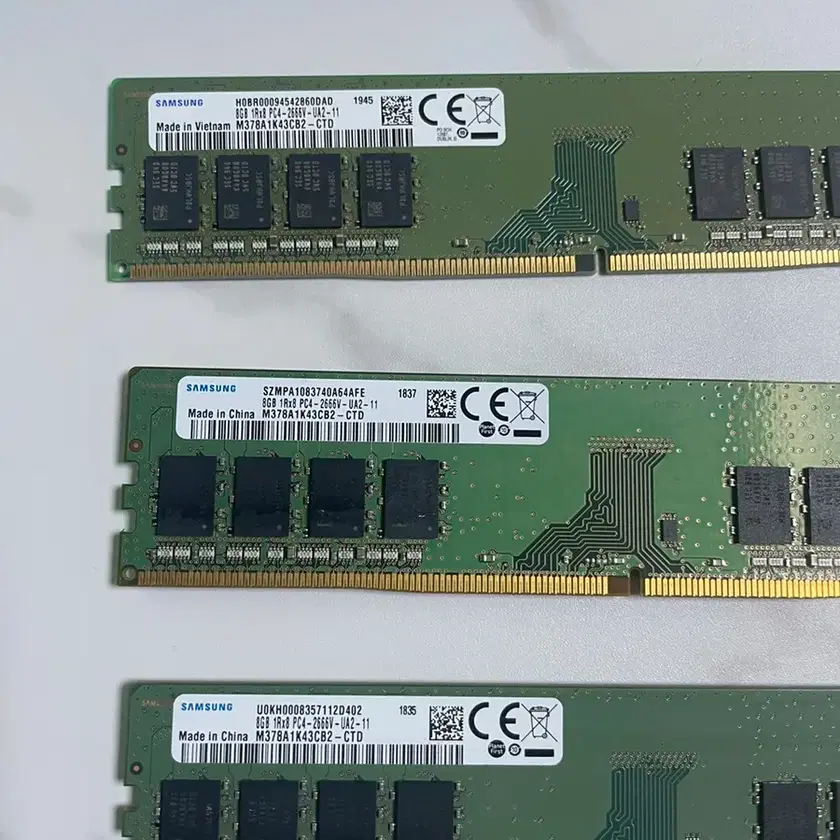 SAMSUNG Memory/VGA 존스보,삼성,ddr4,ddr48g,ddr42666 on Bunjang Global Site.