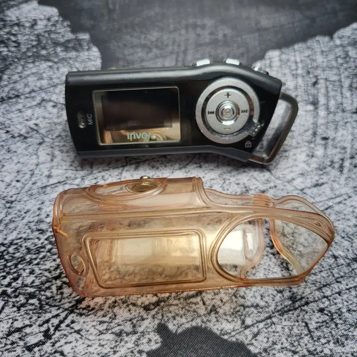 IRIVER Mp3/Pmp 아이리버,mp3,음악,T10 on Bunjang Global Site.