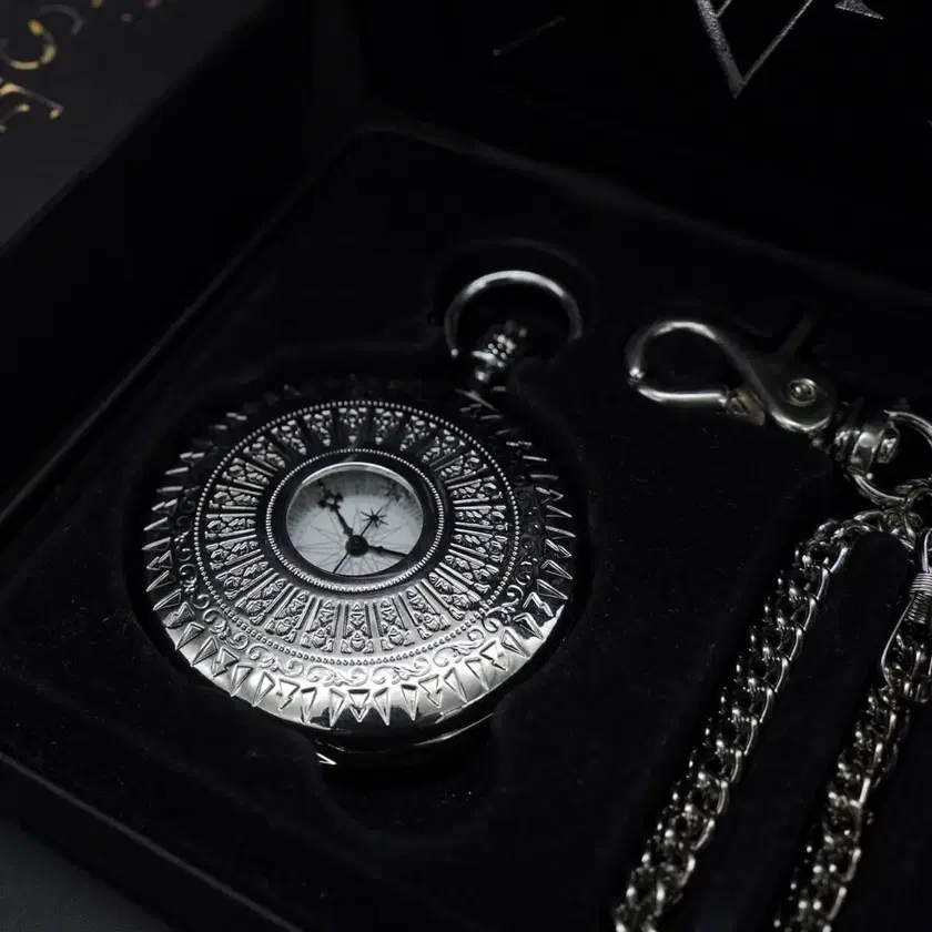 Save) pocket watch during liturgy #전독시회중시계,#전독시,#전독시굿즈,#전독시양장본,#전독시펀딩 ...