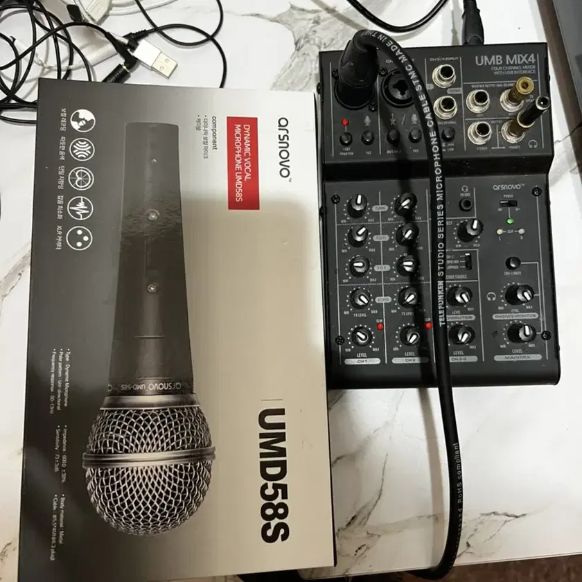Arisnovo umb mix4oinfe + umd58s microphone #오디오인터페이스,#마이크 on Bunjang Global Site.