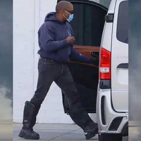 RED WING Walker/Boots kanye,ye,칸예,레드윙3049,레드윙 on Bunjang Global Site.