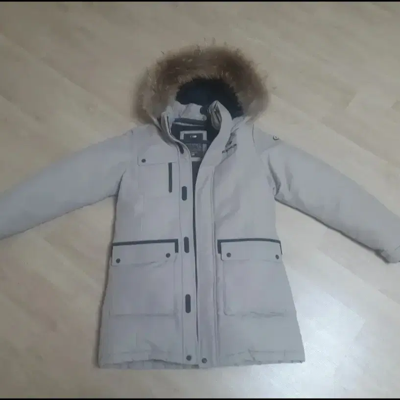 EIDER | 아이더 Ider Down Jacket #아이더숏패딩 on Bunjang Global Site.