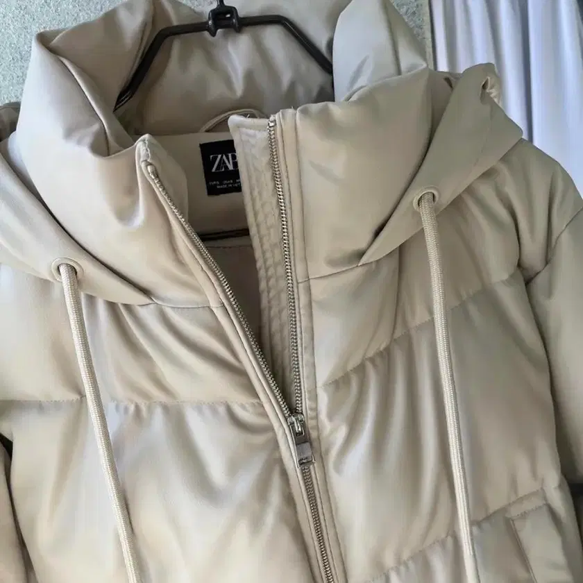 ZARA | 자라 Zara Leather Short Padding (Dimdee Padding) S #자라,#자라패딩 on ...