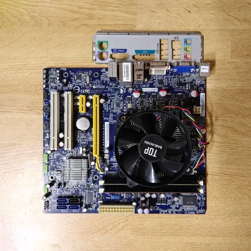 SAMSUNG CPU/Motherboard 컴퓨터 on Bunjang with safe global shipping.