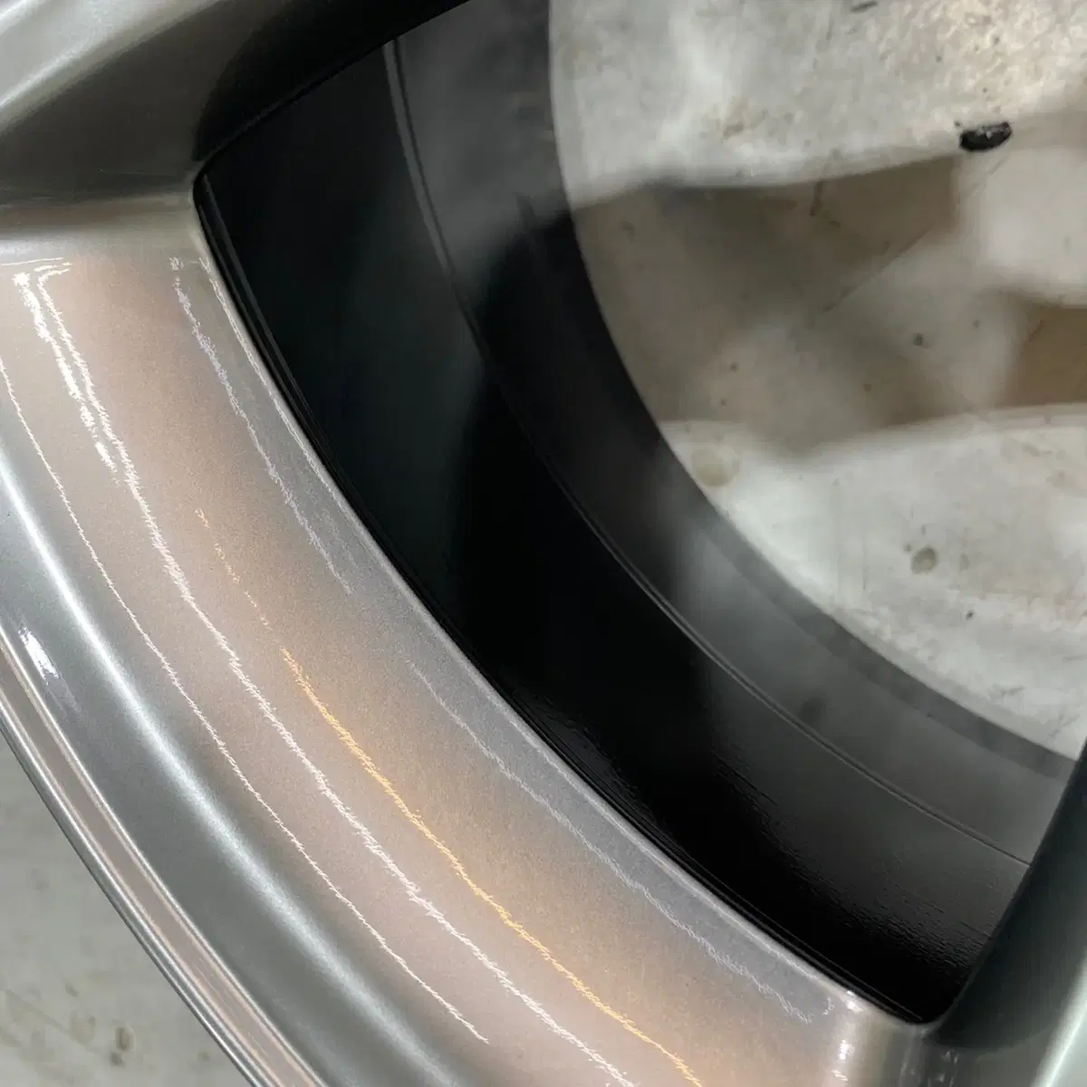 Genesis Tire Wheel 올뉴g80휠 G8020인치휠 올뉴g8020인치 On Bunjang Global Site