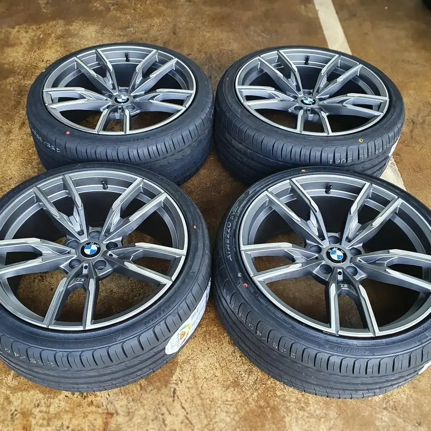BMW 792M ST Wheels 19" Tire Set G20 3 Series Event #bmw휠,#g20휠,#3시리즈휠,#g30휠,#5시리즈휠 on Bunjang ...