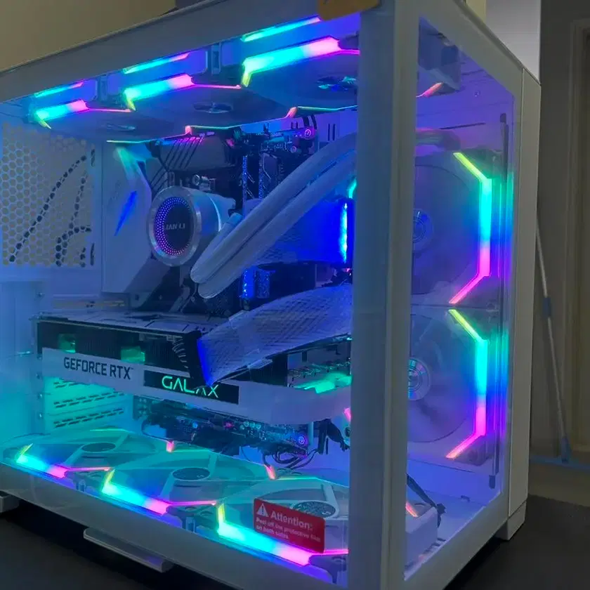 5800x 3080 Ryan White Concept PC #3080,#화이트본체,#5800x,#리안리 on Bunjang ...