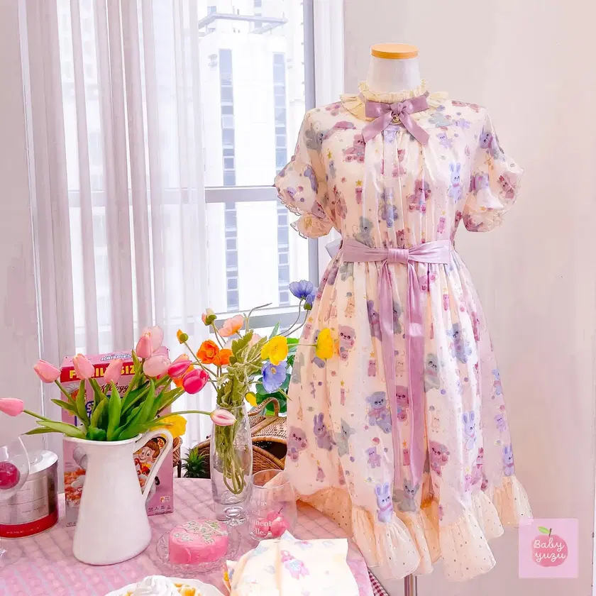 rich girl lolita one piece #로리타패션 on Bunjang Global Site.