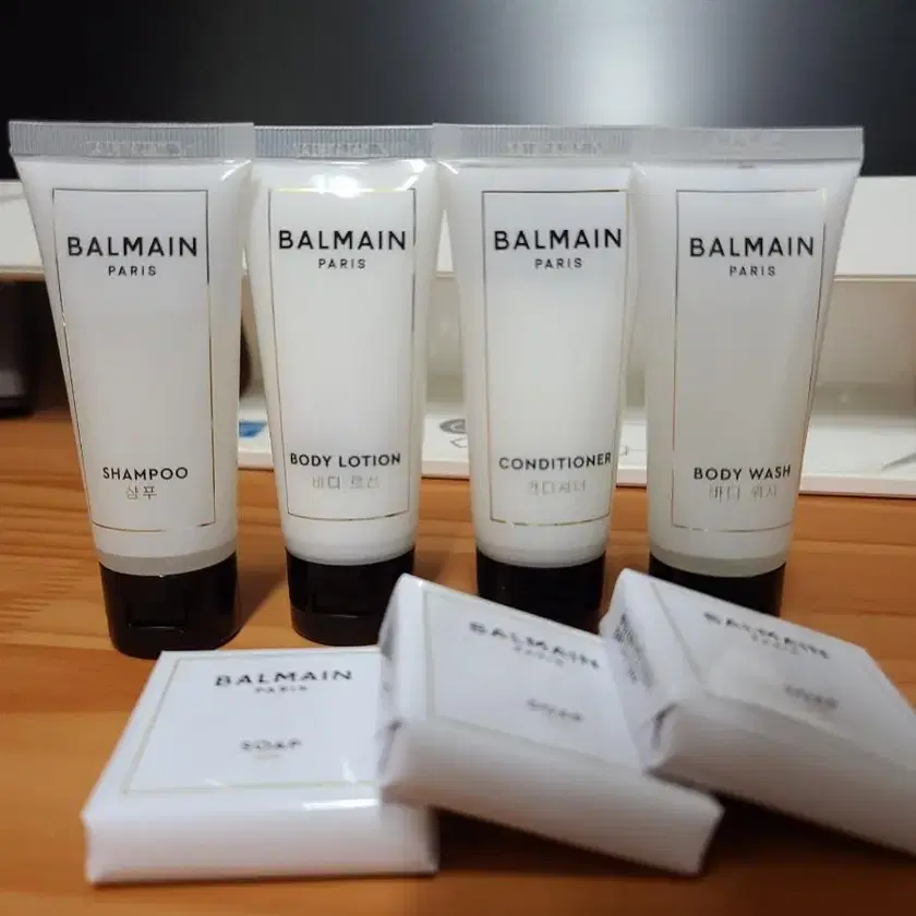 BALMAIN Body Cleanser/Lotion #발망 on Bunjang Global Site.