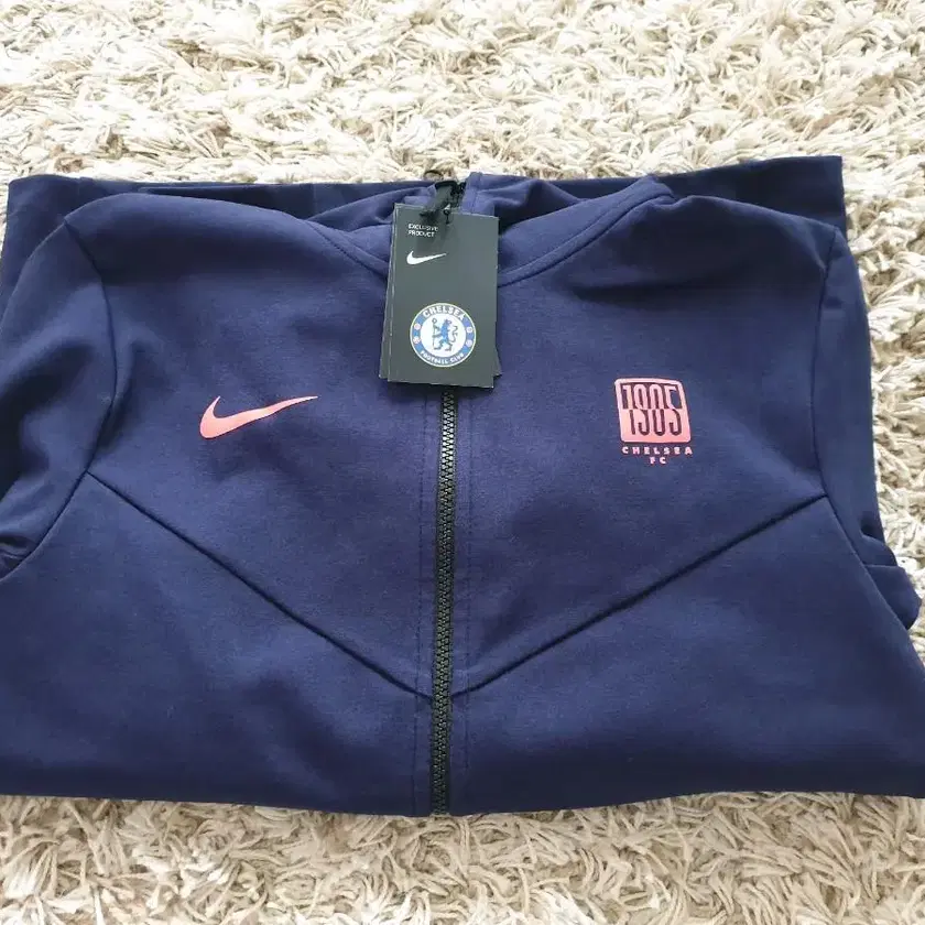 Chelsea Tech Pack Jacket S #나이키,#테크팩,#테크플리스,#첼시,#자켓 on Bunjang Global Site.