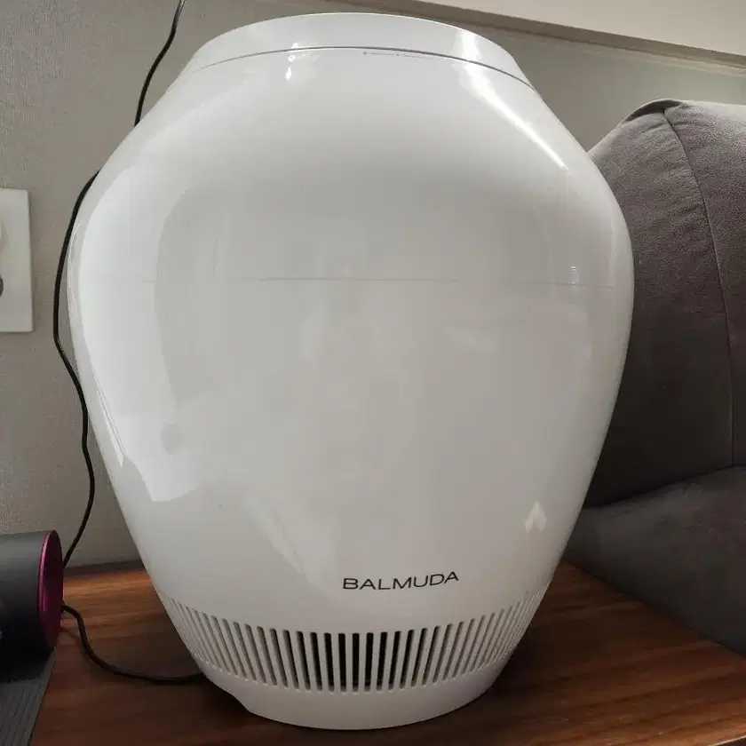 BALMUDA Humidifier (box, manual included) #발뮤다,#가습기 on Bunjang Global Site.