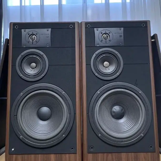 JBL Speaker/Amplifier on Bunjang Global Site.