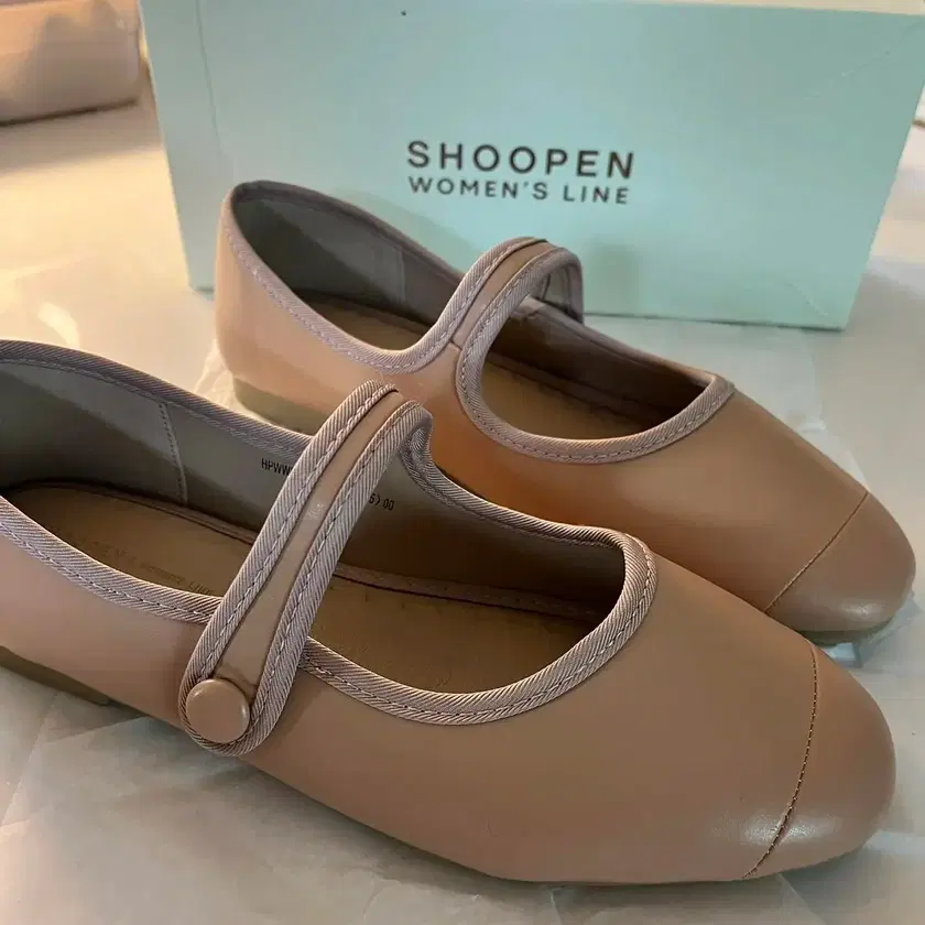 SHOOPEN | 슈펜 [Schuppen] Sweet Button Mary Jane Flats (250) New Products #슈펜,#플랫슈즈,#봄신발 on ...
