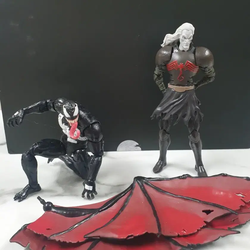 MARVEL | 마블 Sell Marvelous Null Venom Two-Pack #마블레전드,#널,#베놈,#배놈,#투팩 on ...