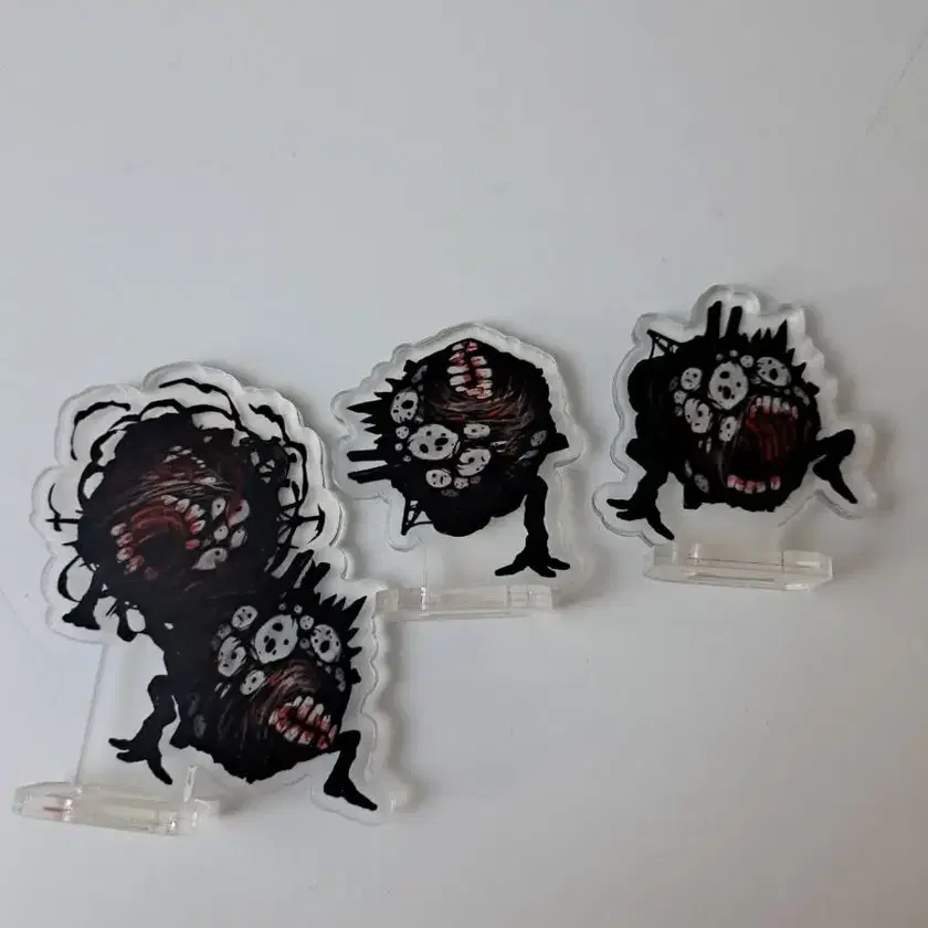 Doll/Figure 로보토미,아크릴,웃시산,lobotomy on Bunjang with safe global shipping.