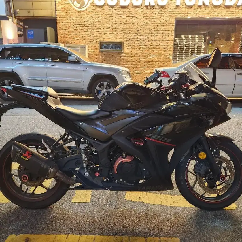 YAMAHA | 야마하 야마하R3 18년식 #R3,#야마하r3,#야마하r318년식 on Bunjang Global Site.