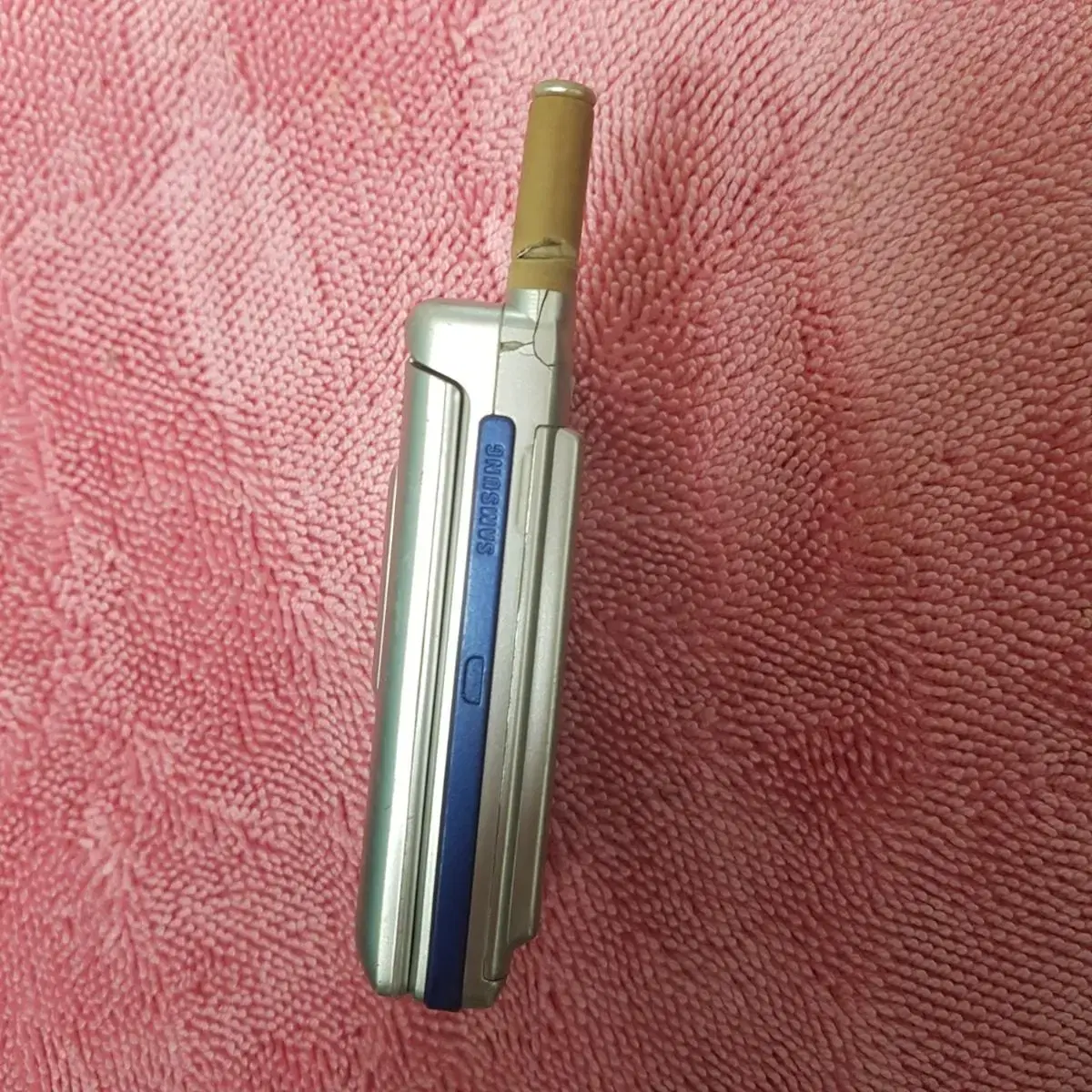 General Phone (Feature Phone) SCH-X350,골동폰,폴더폰,피처폰,SKT2G on Bunjang Global Site.