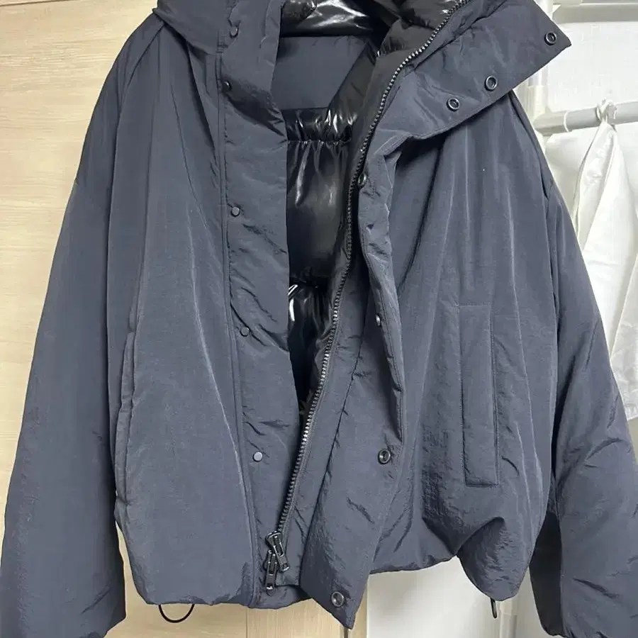 JUUNJ | 준지 jun 지 189패드ding 22fw 48사이즈 팔 #준지,#준지189,#189패딩,#189숏패딩on Bunjang Global Site.