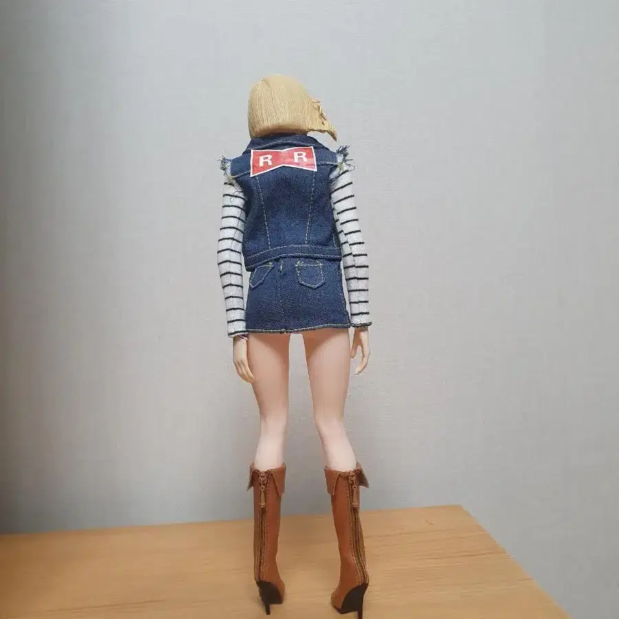 Figures Dolls 드래곤볼피규어 원피스피규어 18호피규어 성인피규어 인조인간18호 On Bunjang With Safe