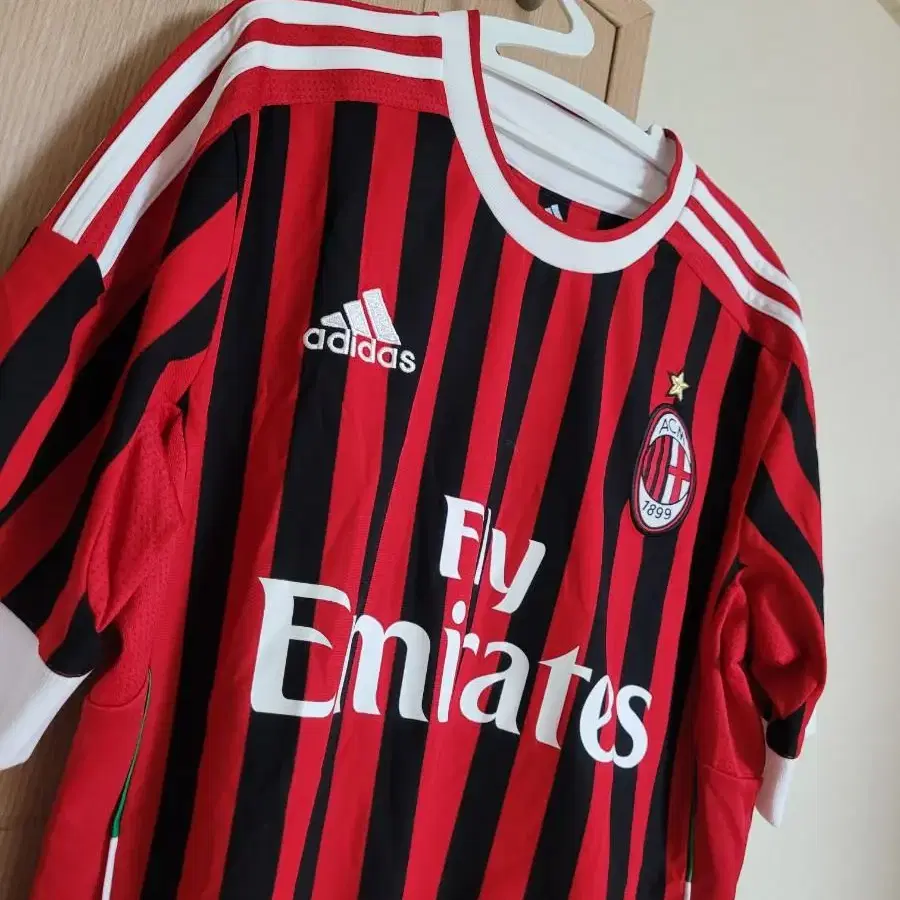 Soccer Clothing/Miscellaneous Goods 인자기,밀란,유니폼,ac밀란 on Bunjang Global Site.