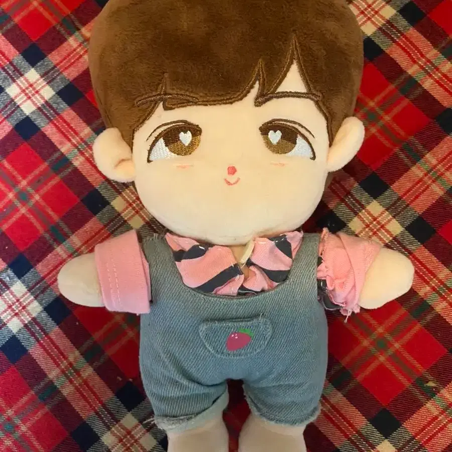 BTOB Doll/Figure 비투비,이창섭,이창섭인형,아이돌인형,20cm인형옷 on Bunjang Global Site.