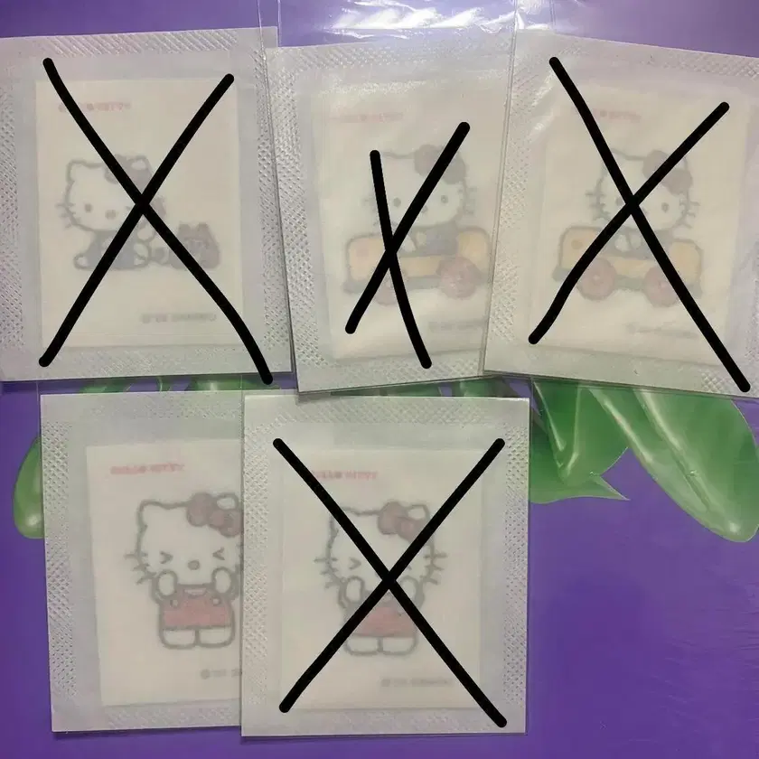 HELLO KITTY | 헬로키티 Hello Kitty Seaweed Ddiboo Seal #산리오,#헬로키티,#헬로키티띠부 ...