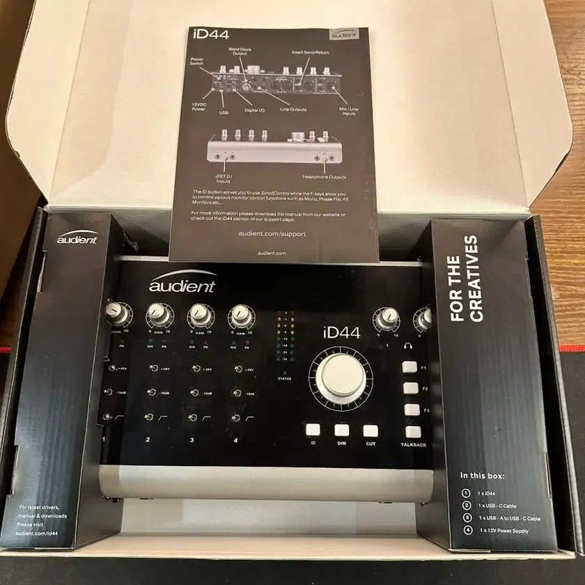 Audient ID44 mk1 Audio Interface #오디언트id14,#오디언트id44,#오디오인터페이스,#아폴로트윈,#id44 on Bunjang Global Site.