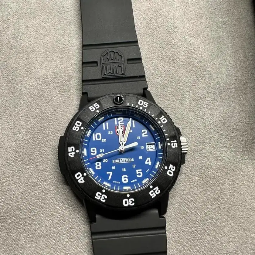 LUMINOX | 루미녹스 [Last] We are selling the new Navy Seal xs.3003 EVO from ...