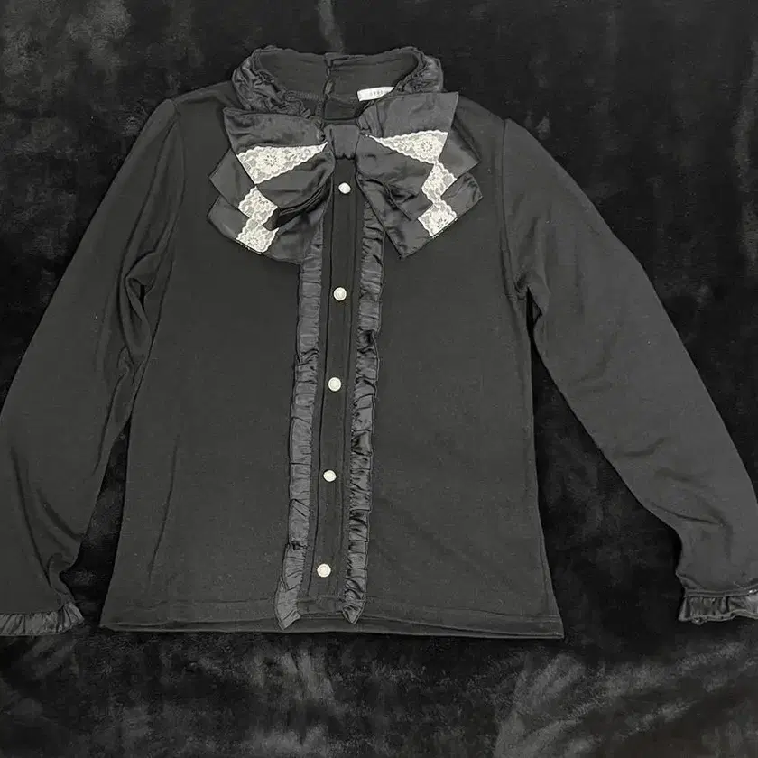 Exy's Farm Ribbon Blouse Long-sleeved T-shirt Sunshade system Mine ...