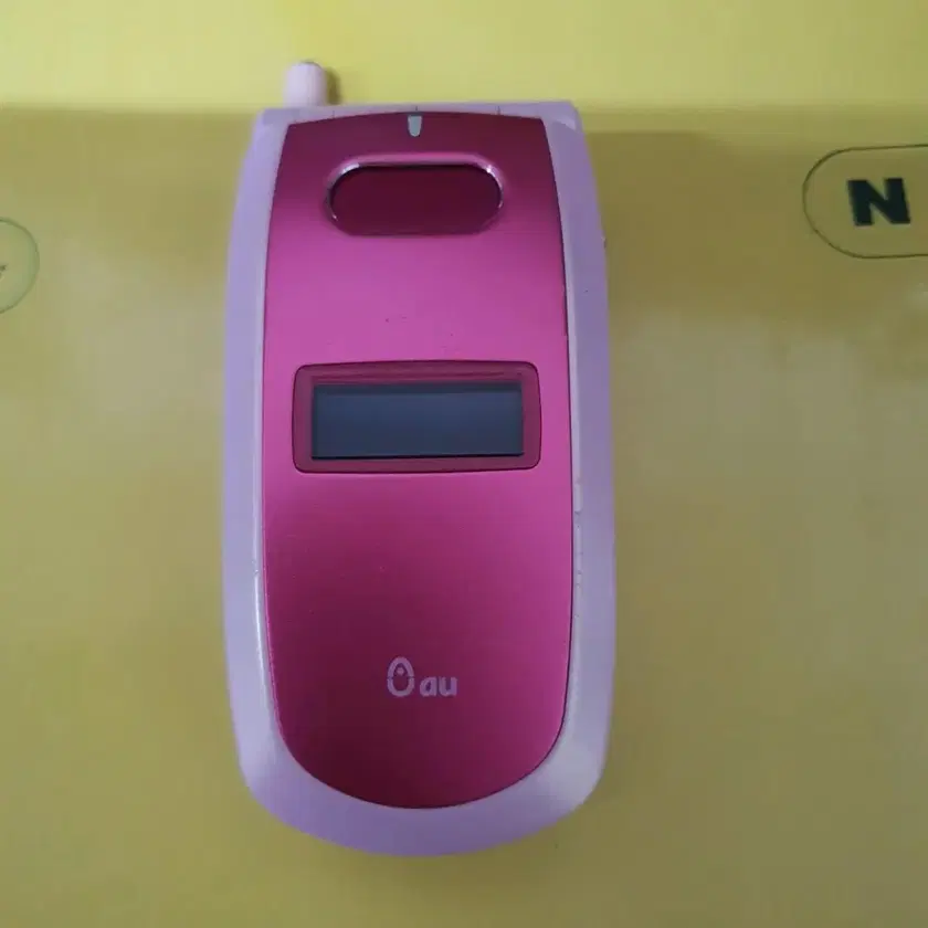 Pretty Japanese Feature Phone (1013 MPa) GDP-610 Feature Phone 2G Phone ...