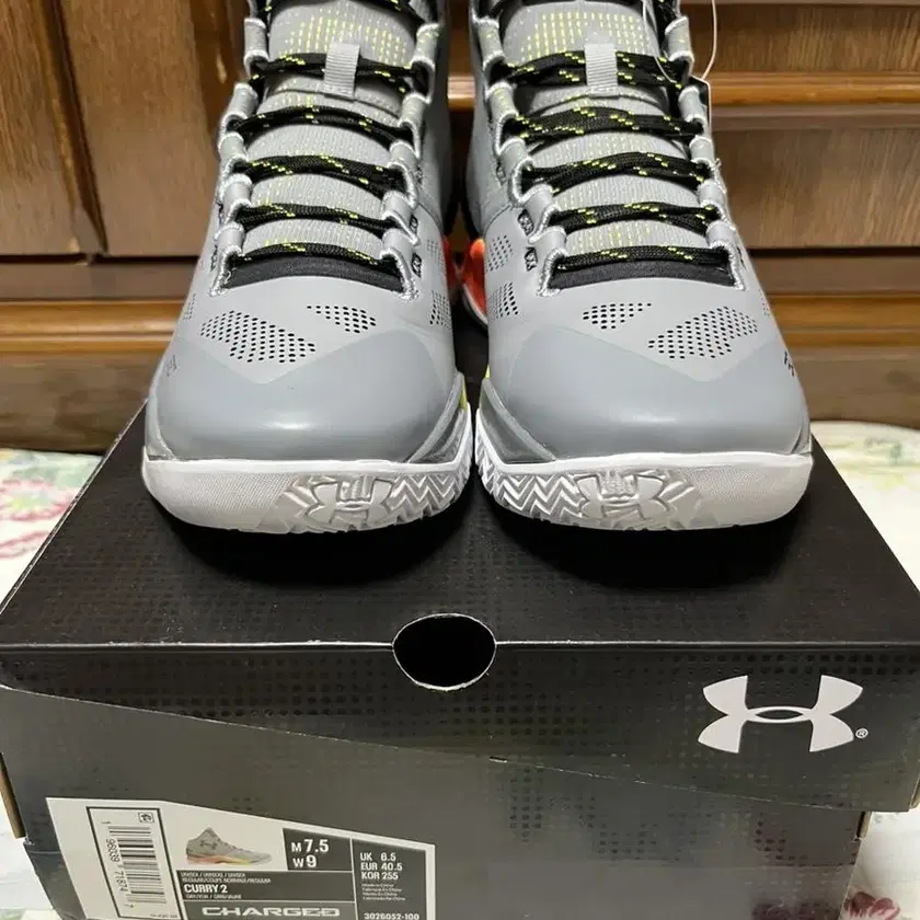 Under Armour 언더아머 255 언더아머 커리 2 레트로 언더아머 농구화 255 커리2 스테판커리 On