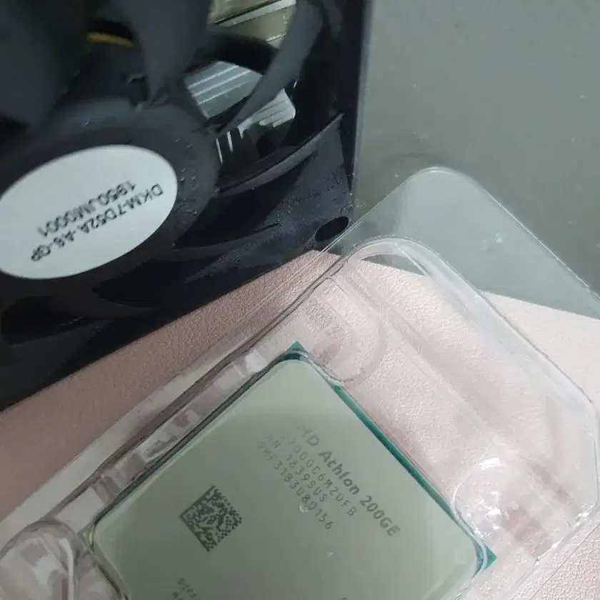 AMD | amd AMD AM4 Athlon 200GE Integrated Graphics #amd,#내장그래픽,#ge200 ...