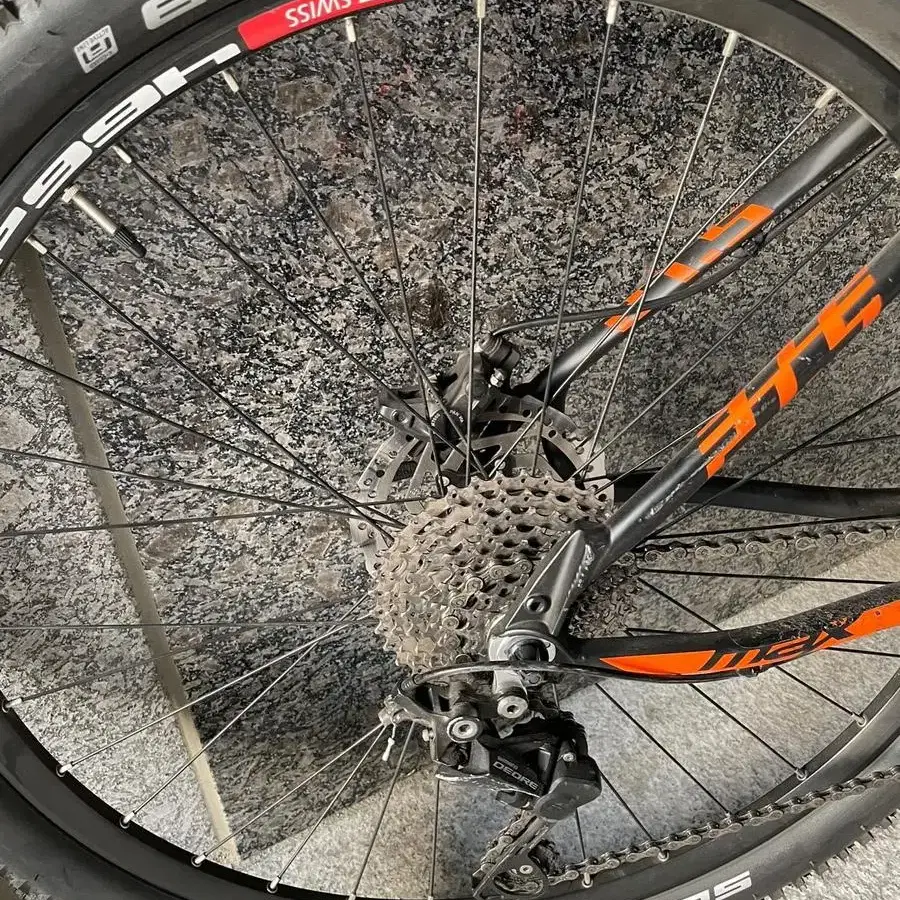 ELFAMA MTB/Mountain 엘파마mtb,mtb,자전거 on Bunjang with safe global shipping.